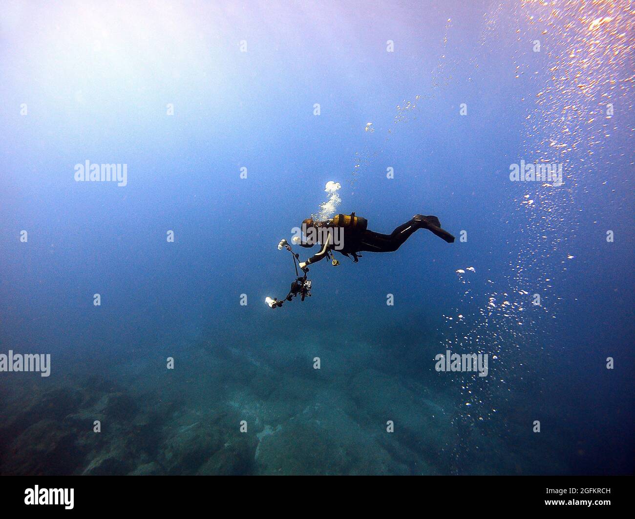 Underwater photographer hi-res stock photography and images - Alamy