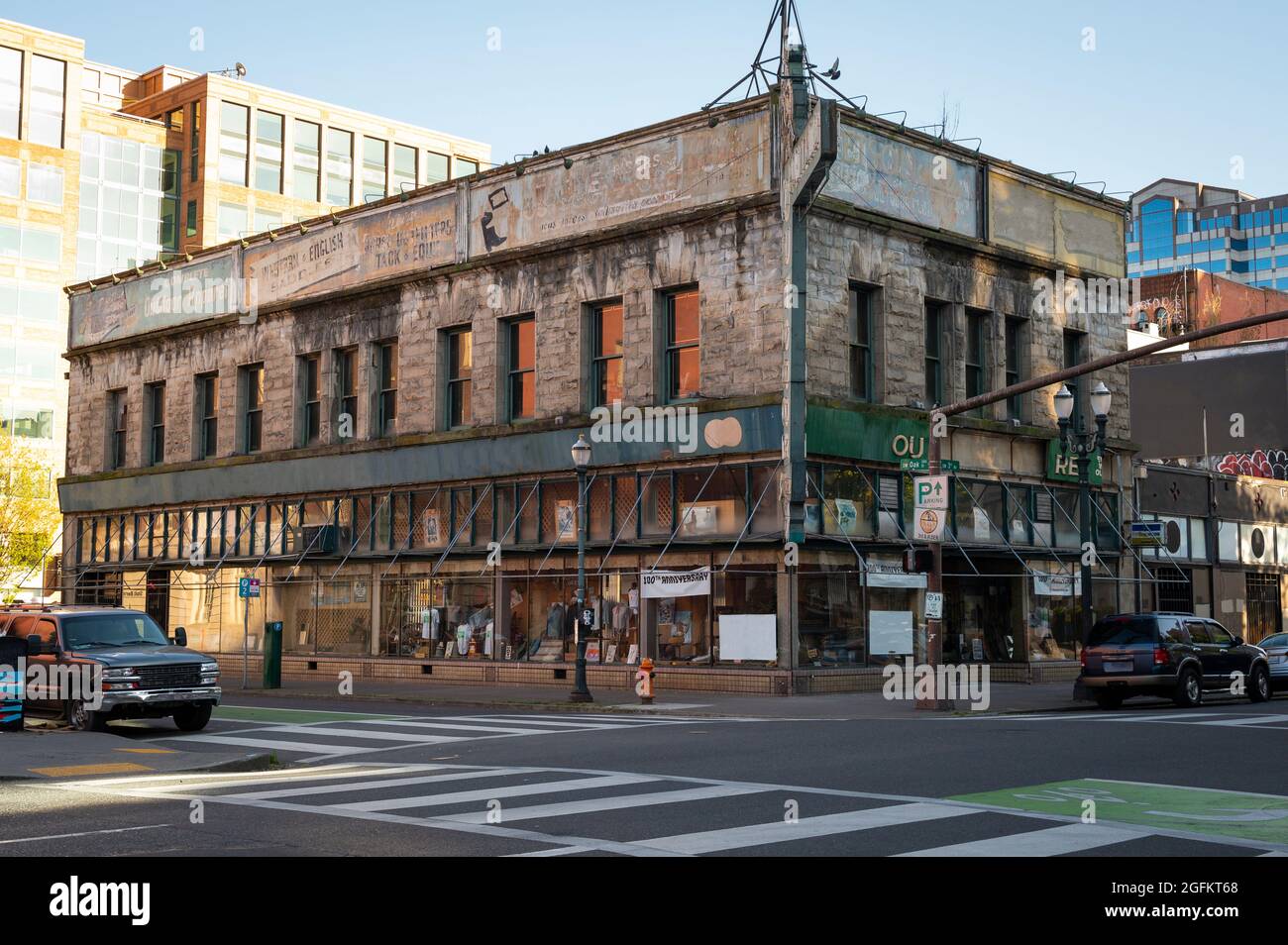 Portland building hi-res stock photography and images - Alamy