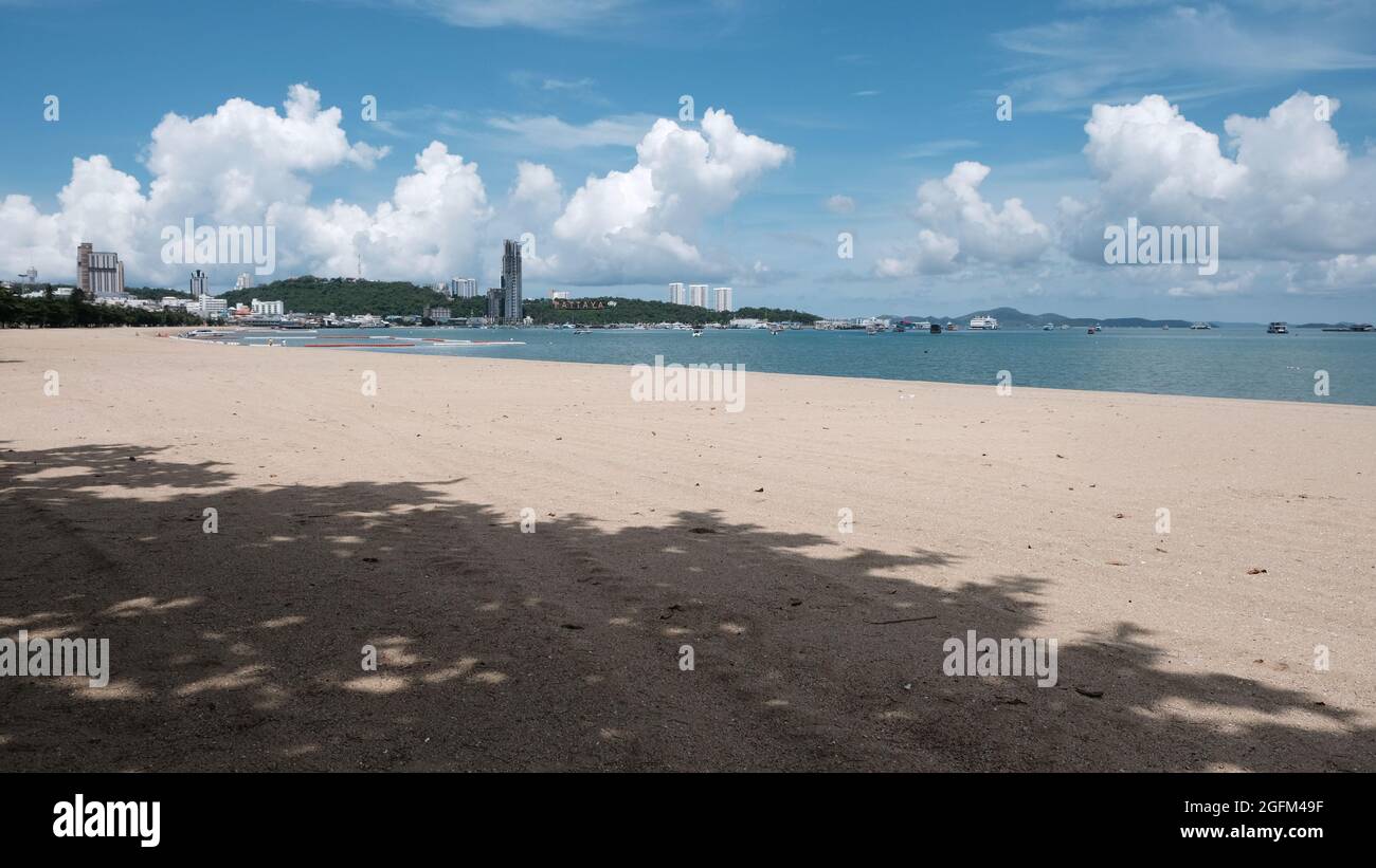 Shoreline Gulf of Thailand Beach Road Pattaya Thailand during Lockdown ...