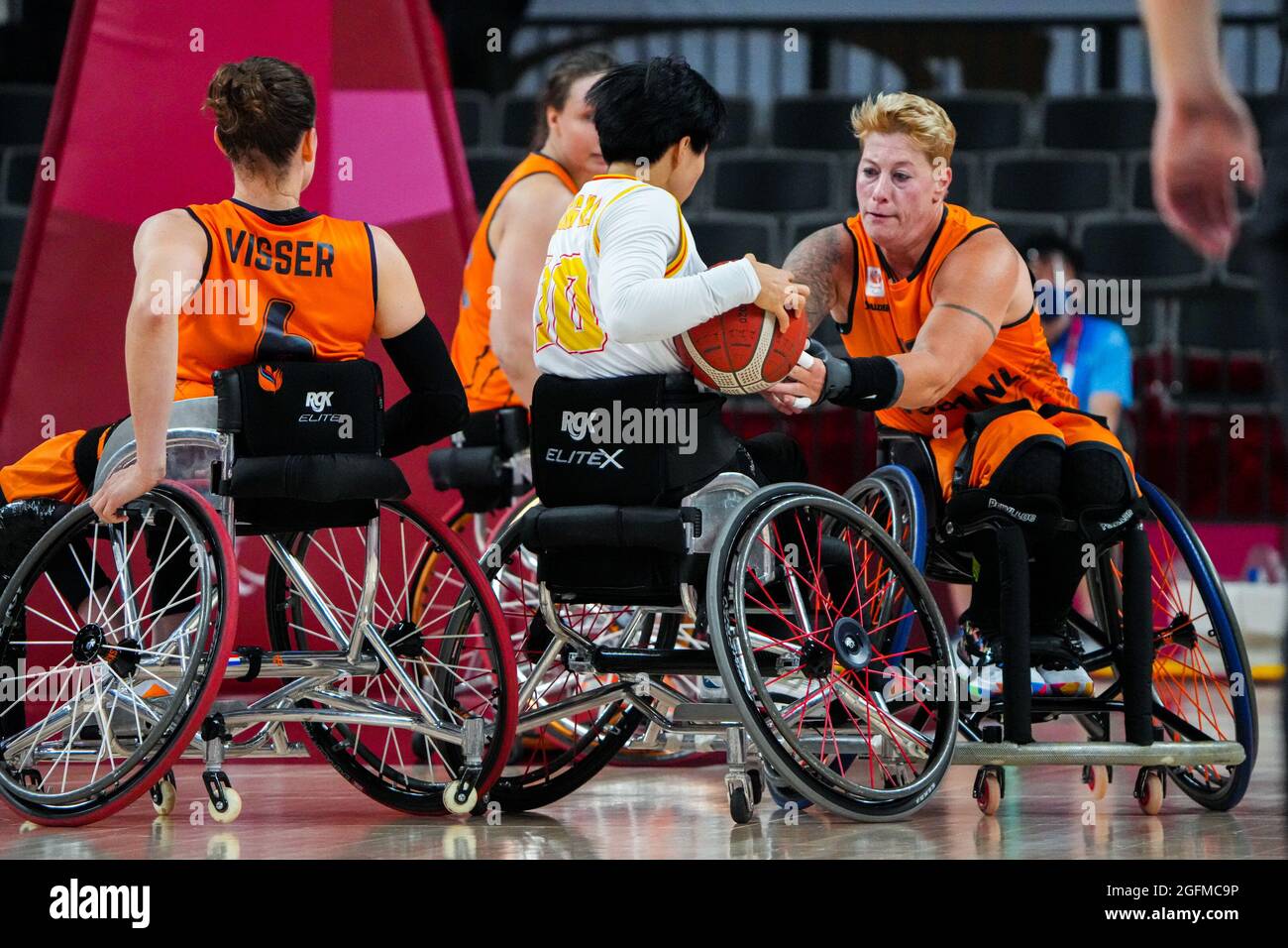 Xiaolian huang hi-res stock photography and images - Alamy