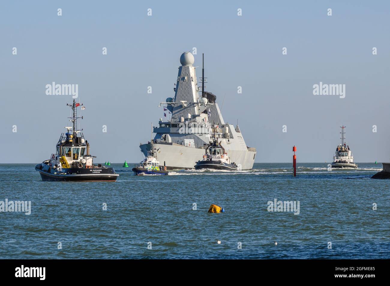 HMS Diamond (D34) is one of six Type 45 destroyers operated by the ...