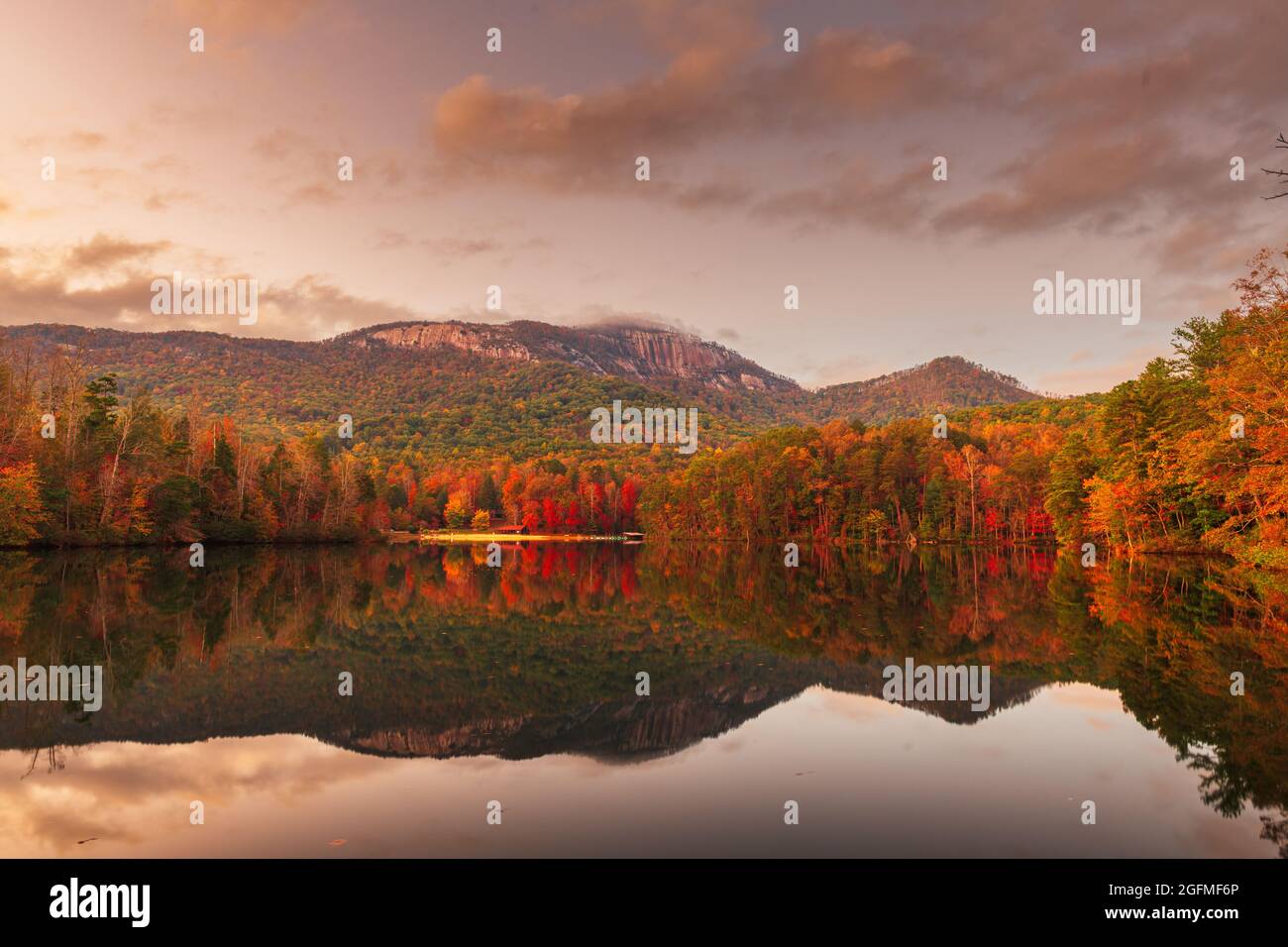 Table rock lake hi-res stock photography and images - Alamy