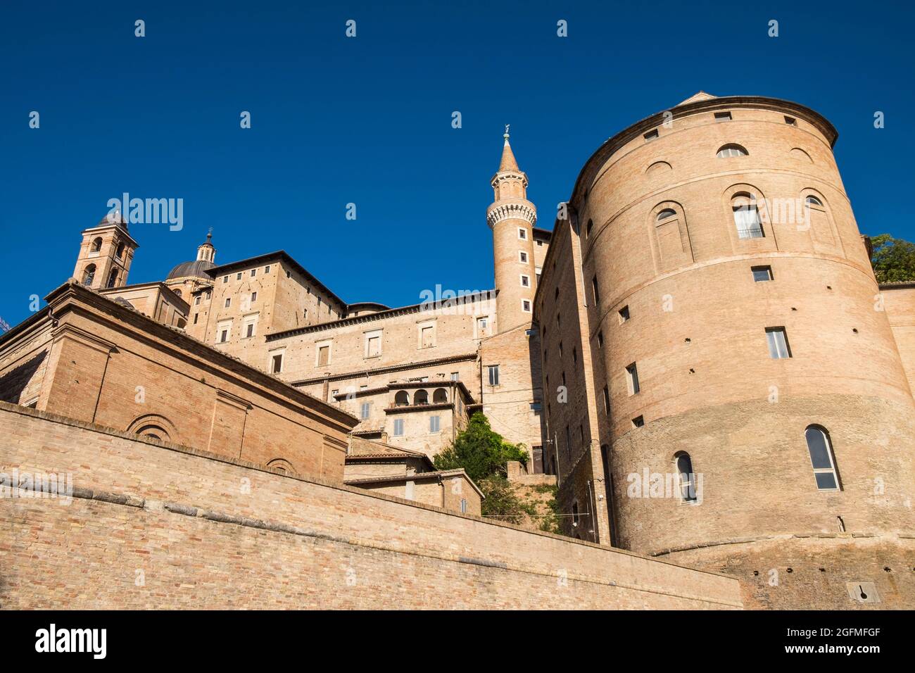 Italy, Urbino, Ducal palace Stock Photo - Alamy