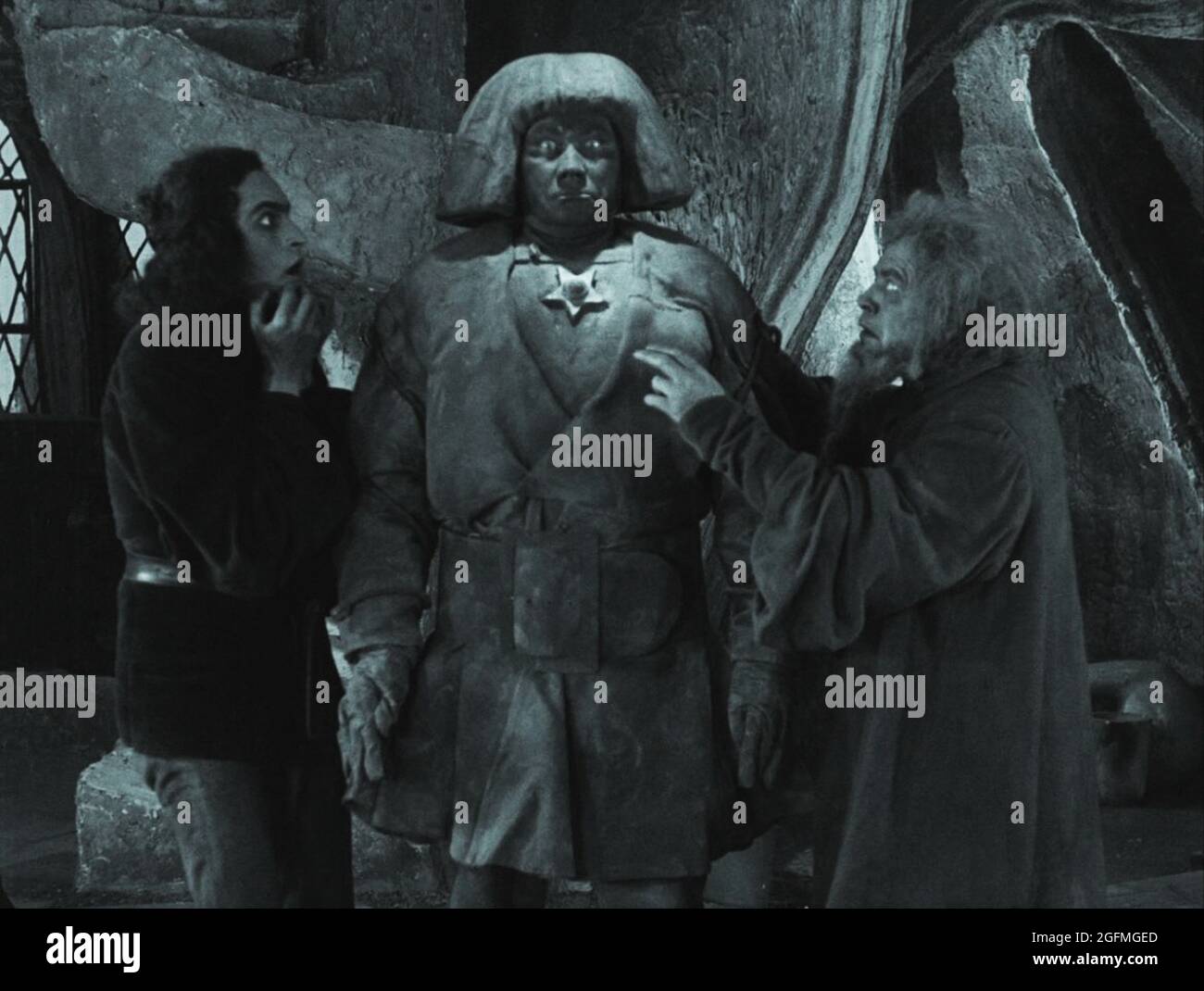 Der Golem vintage screen Stock Photo - Alamy