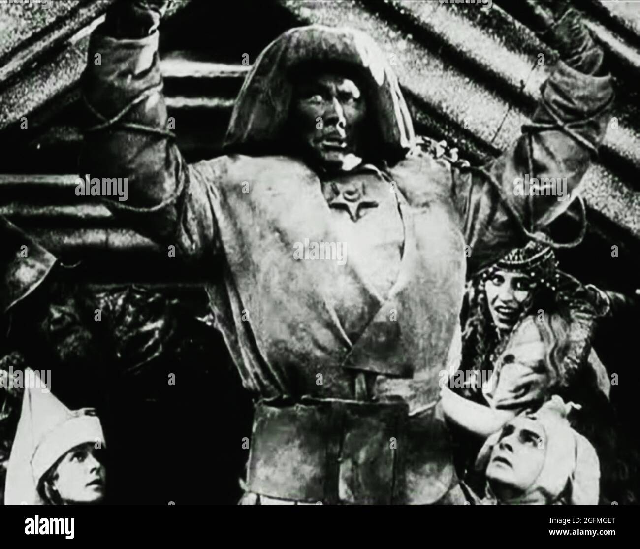 Der Golem vintage screen Stock Photo - Alamy