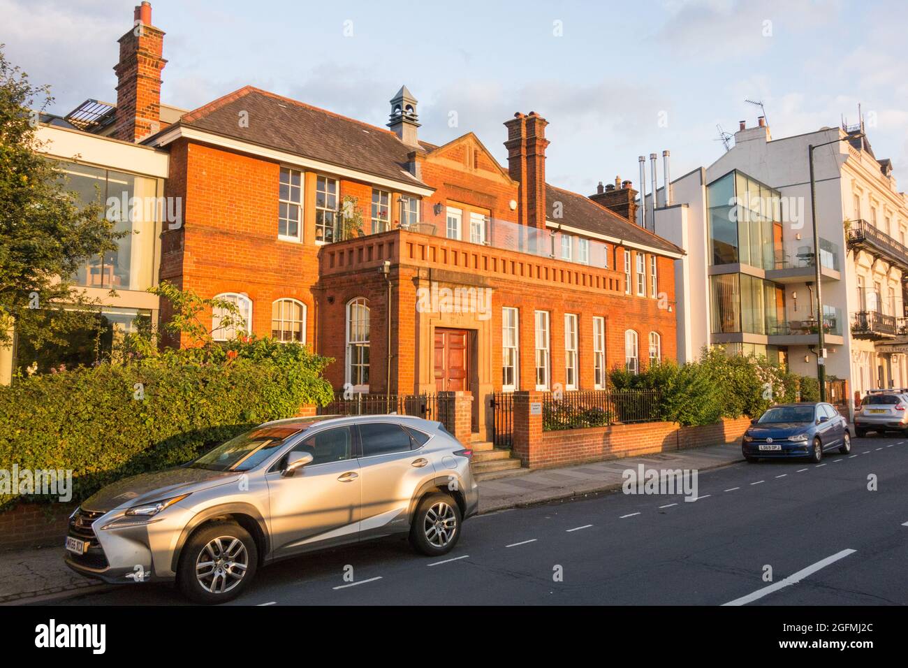 The former Barnes Police Station on Lonsdale Road, Barnes, London, SW13 ...