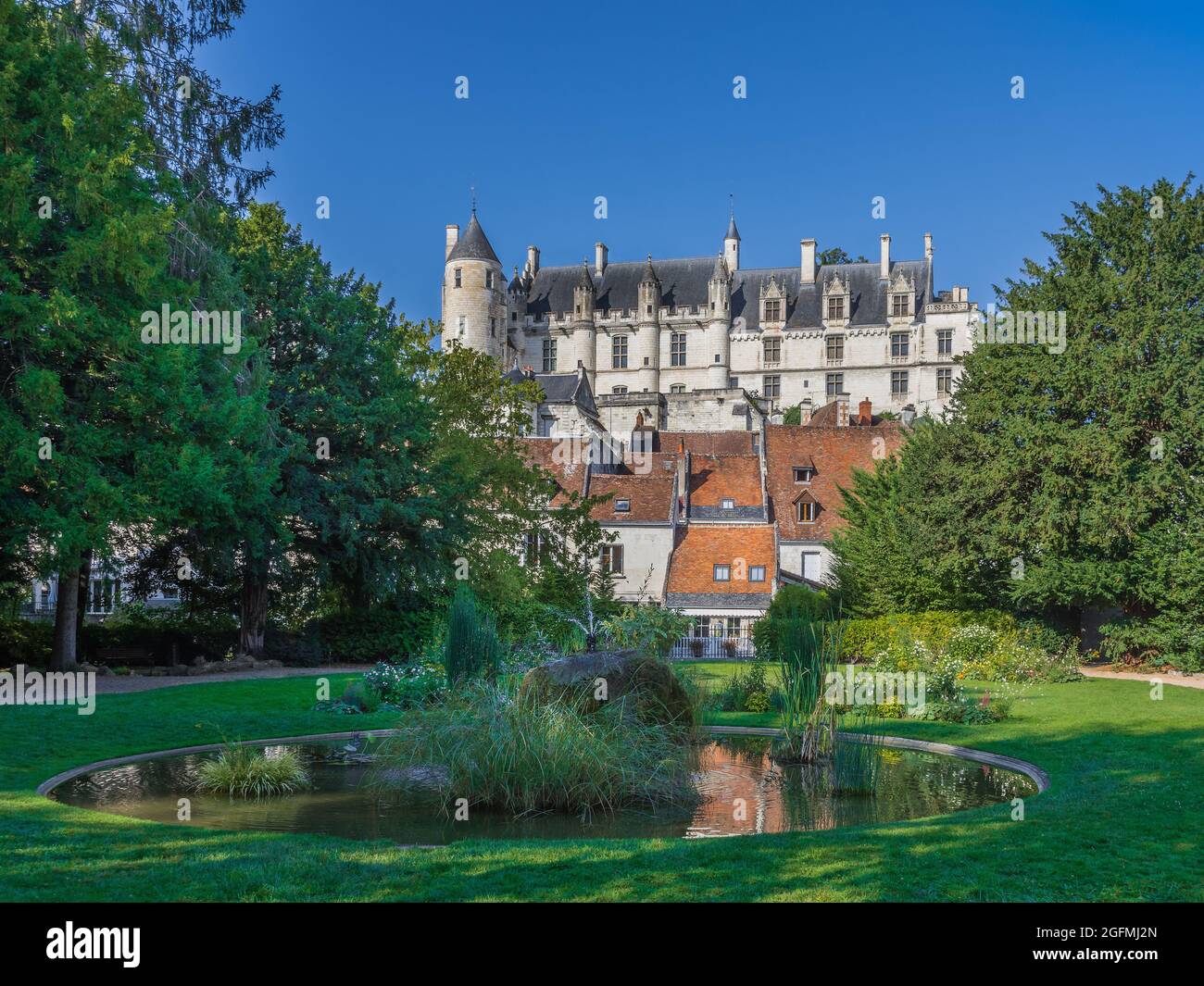 Royale Palace High Resolution Stock Photography and Images - Alamy