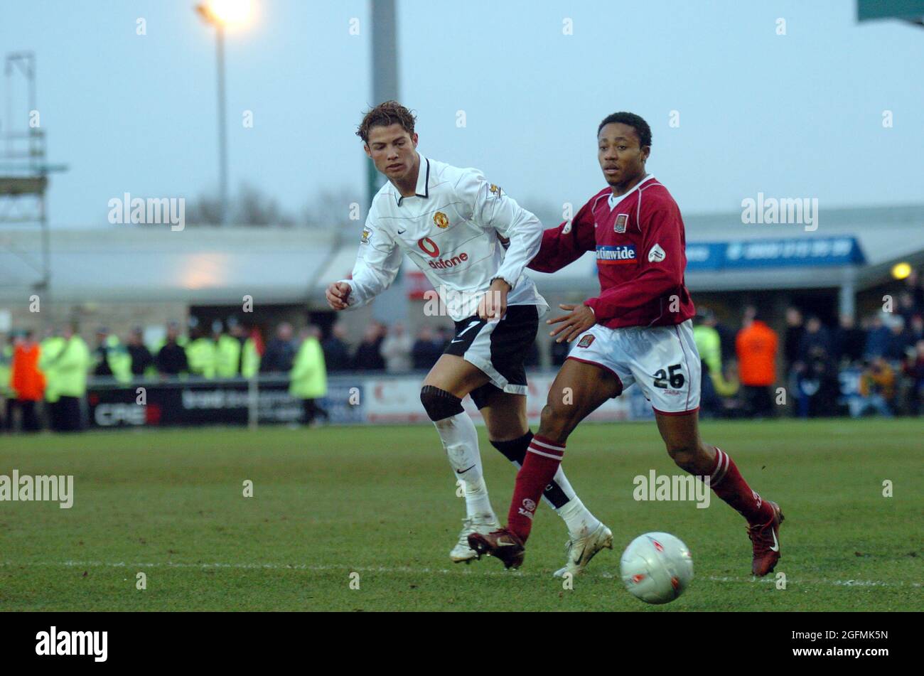 2004 fa cup hi-res stock photography and images - Alamy