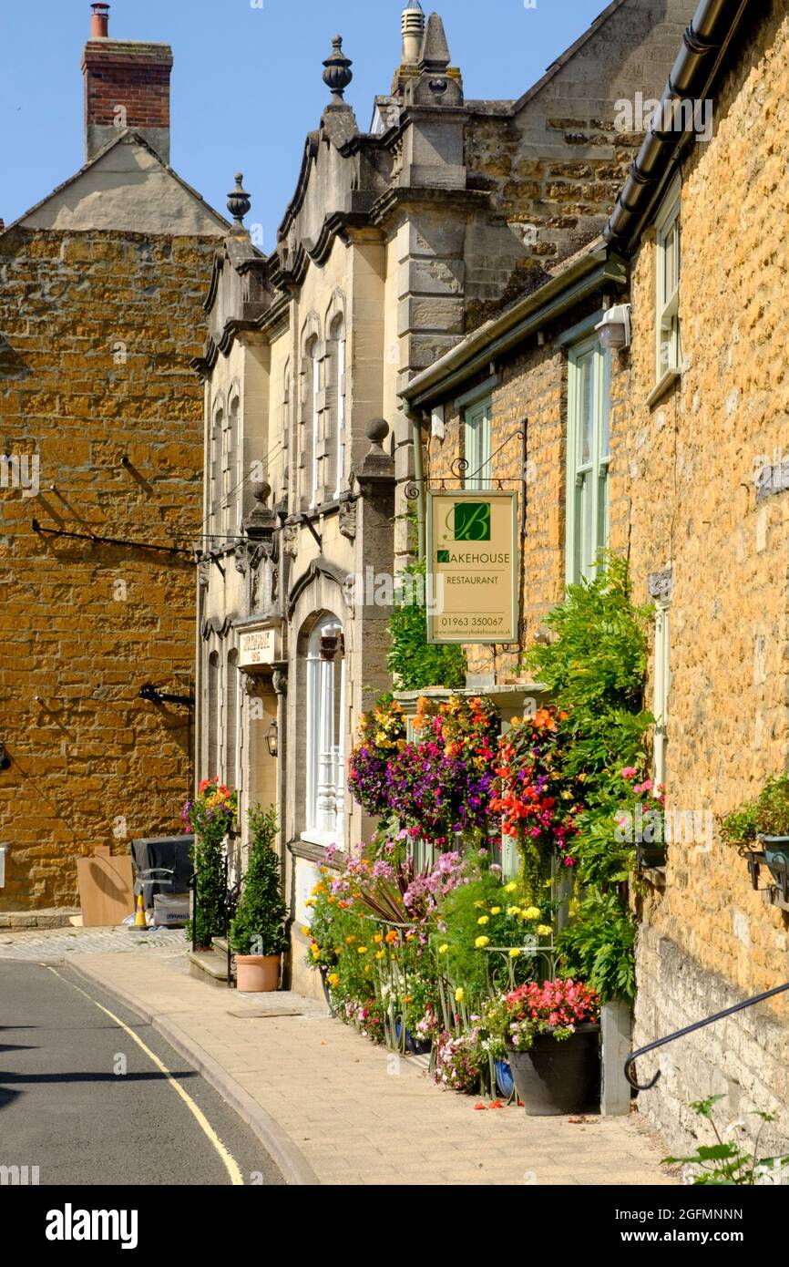Castle Cary a Market Town in south somerset UK. The Bakehouse ...