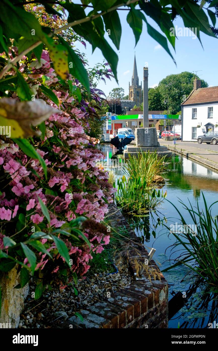 Castle Cary a Market Town in south somerset UK. The War Memorial and ...