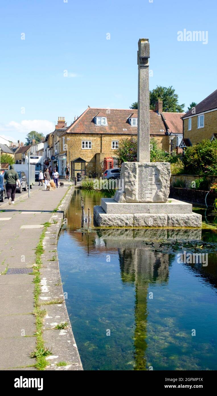 Castle Cary a Market Town in south somerset UK. The War Memorial and ...