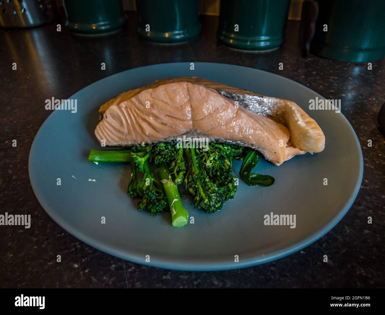 Steamed fish broccoli spinach hi-res stock photography and images - Alamy