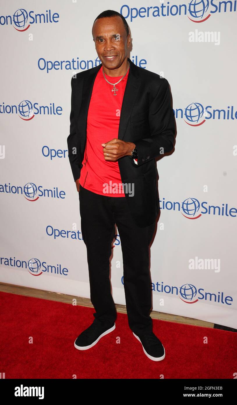 Los Angeles - CA - 11/06/2019 Operation Smile Hollywood Fight Night 2019 -PICTURED: Sugar Ray ...