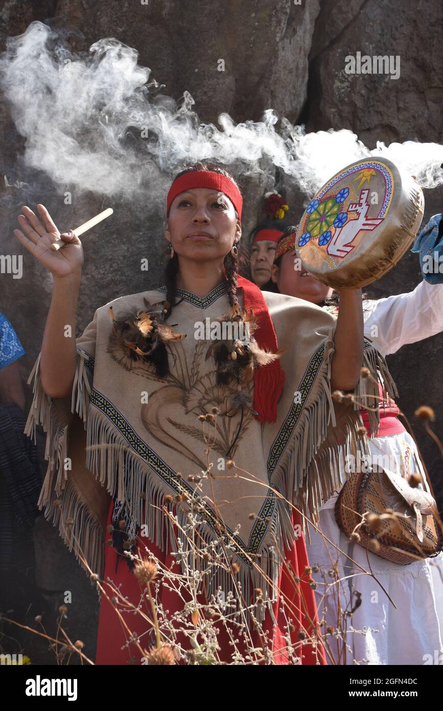 Aztec ritual hi-res stock photography and images - Alamy