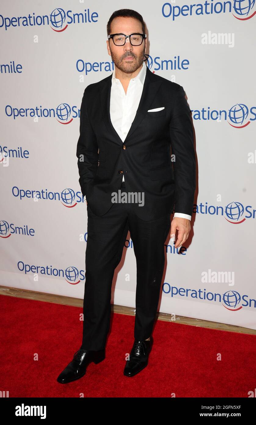Los Angeles - CA - 11/06/2019 Operation Smile Hollywood Fight Night ...