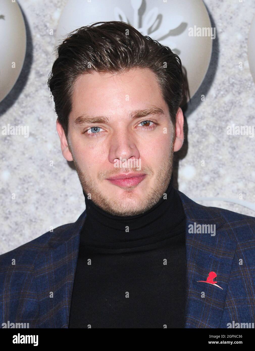 -West Hollywood - CA - 12/07/2019 Brooks Brothers Host Annual Holiday ...