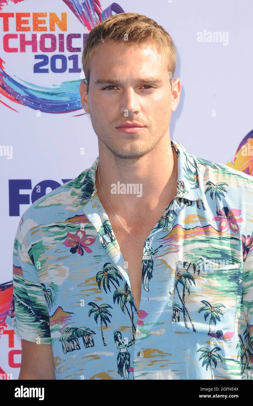 Hermosa Beach - CA -20190811 - 2019 Teen Choice Awardsat Hermosa Beach Pier Plaza -PICTURED ...
