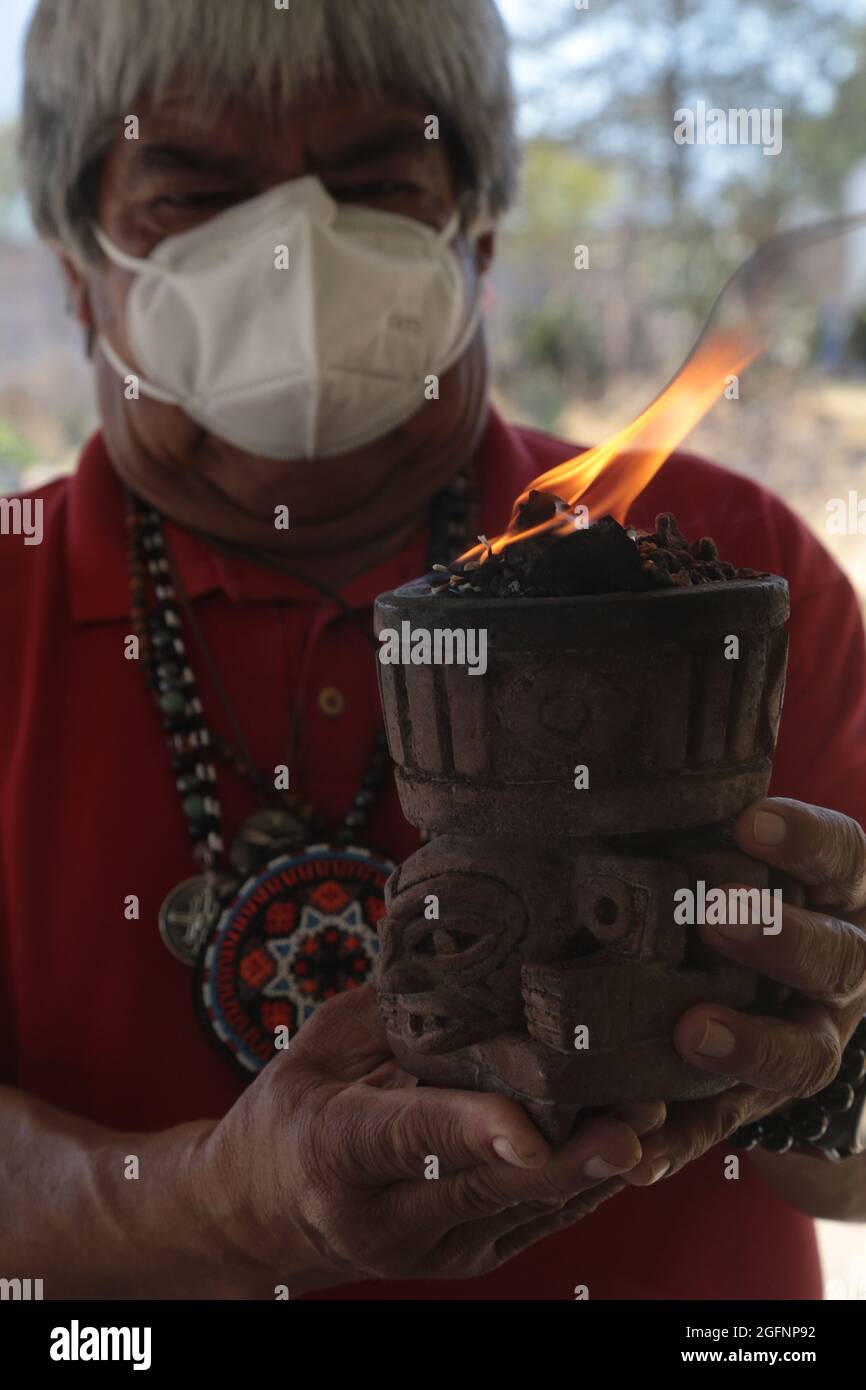 Non Exclusive: TEOTIHUACAN, MEXICO - AUGUST 26: A man performs a ritual ...