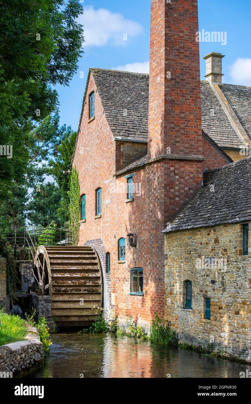 Old water mill at Lower Slaughter in the Cotswolds, England, UK Stock ...