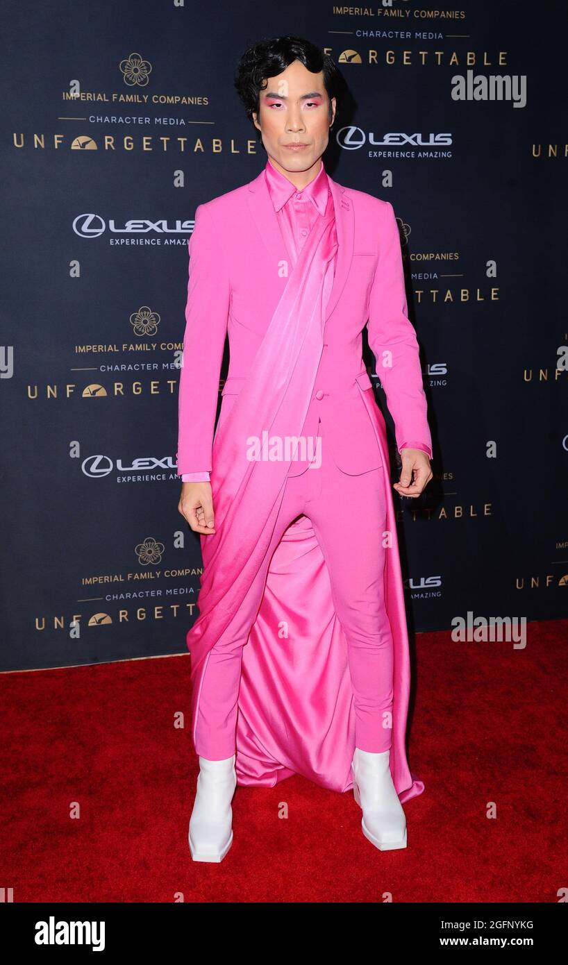 Los Angeles - CA - 12/14/2019 18th Annual Unforgettable Gala -PICTURED ...