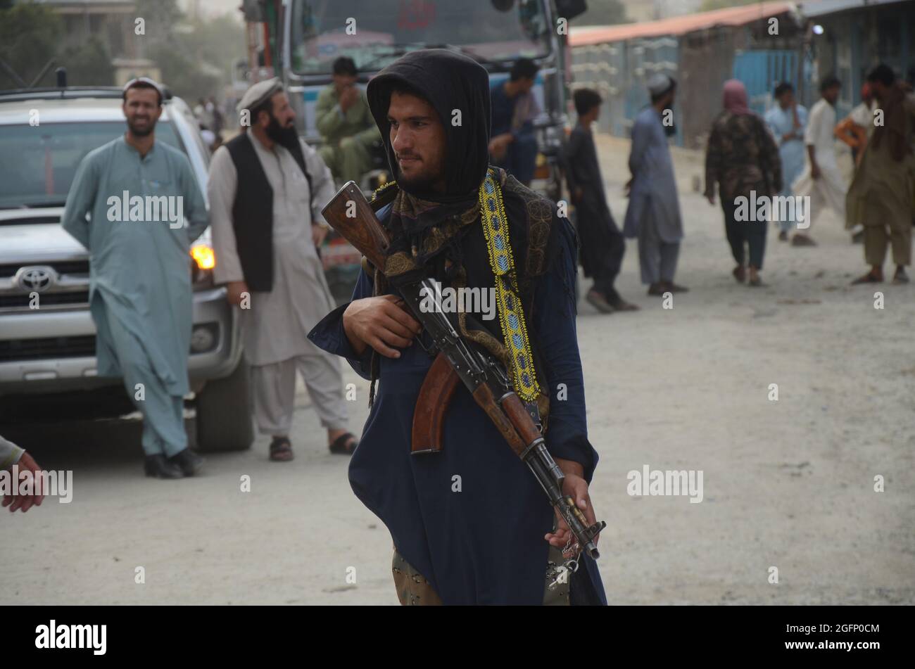 Taliban fighters pakistan hi-res stock photography and images - Alamy