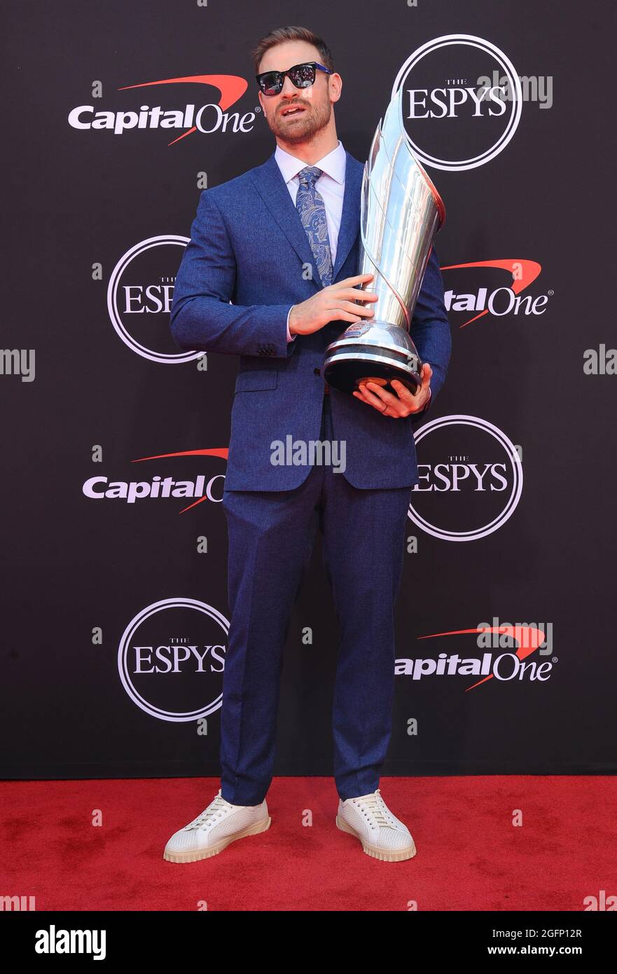 Los Angeles - CA -20190710- 2019 ESPY Awards -PICTURED: Chris Long Sara ...