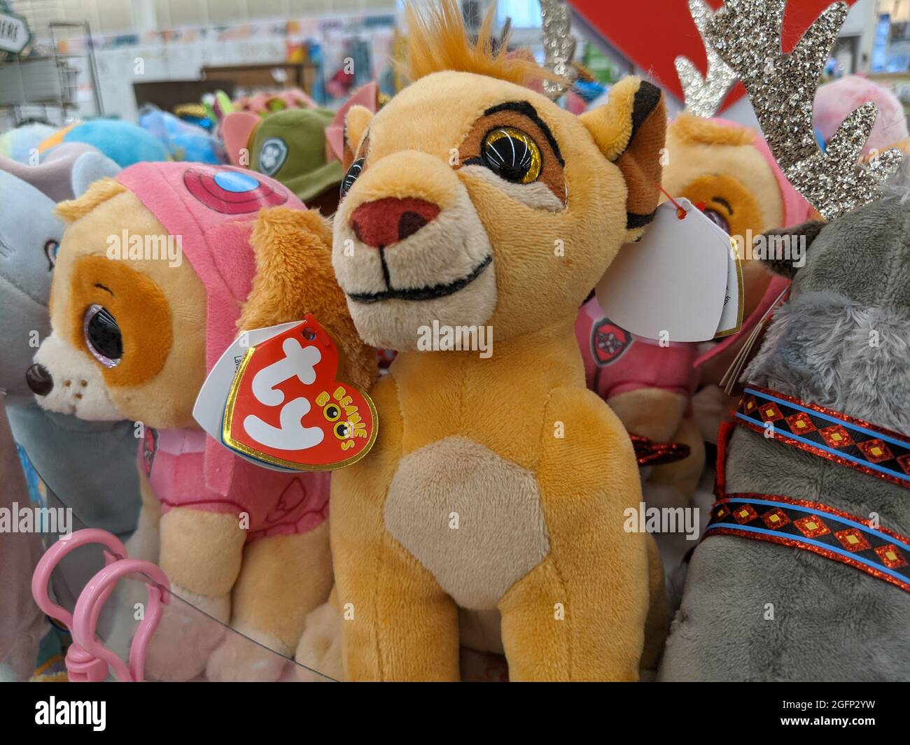 Various stuffed animals hi-res stock photography and images - Alamy