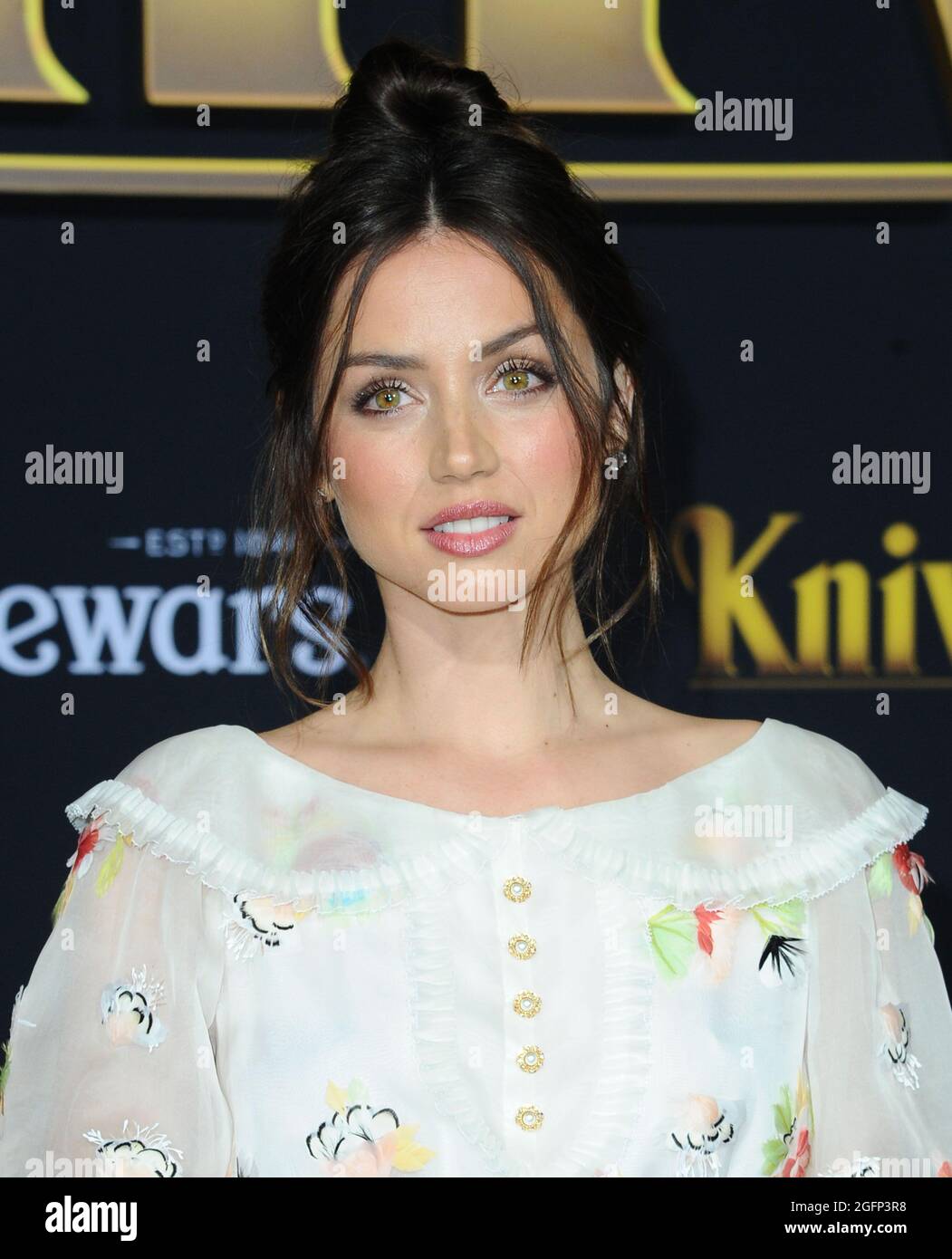 Los Angeles - CA - 11/14/2019 Knives Out Los Angeles Premiere -PICTURED: Ana de Armas Sara De ...