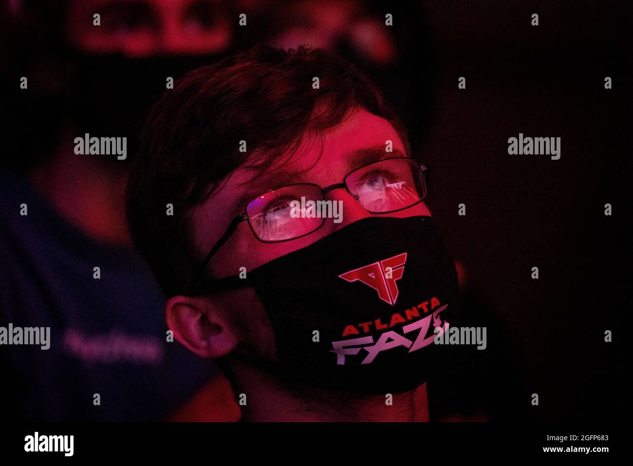 Fan ultra hi-res stock photography and images - Alamy