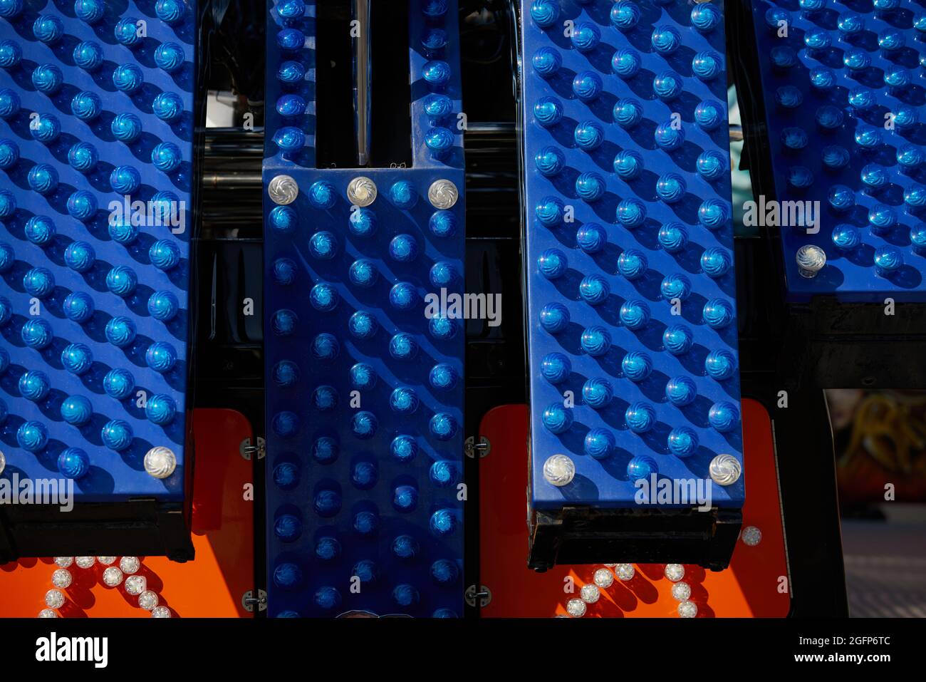 Repeated objects hi-res stock photography and images - Alamy