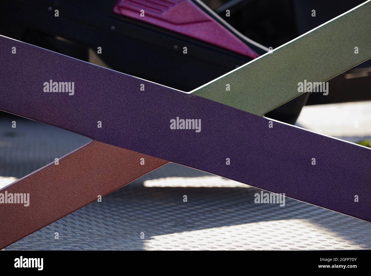 Repeated diagonal shapes hi-res stock photography and images - Alamy