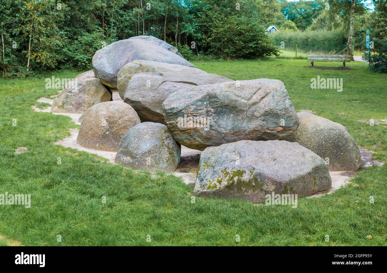 Hunebed hi-res stock photography and images - Alamy