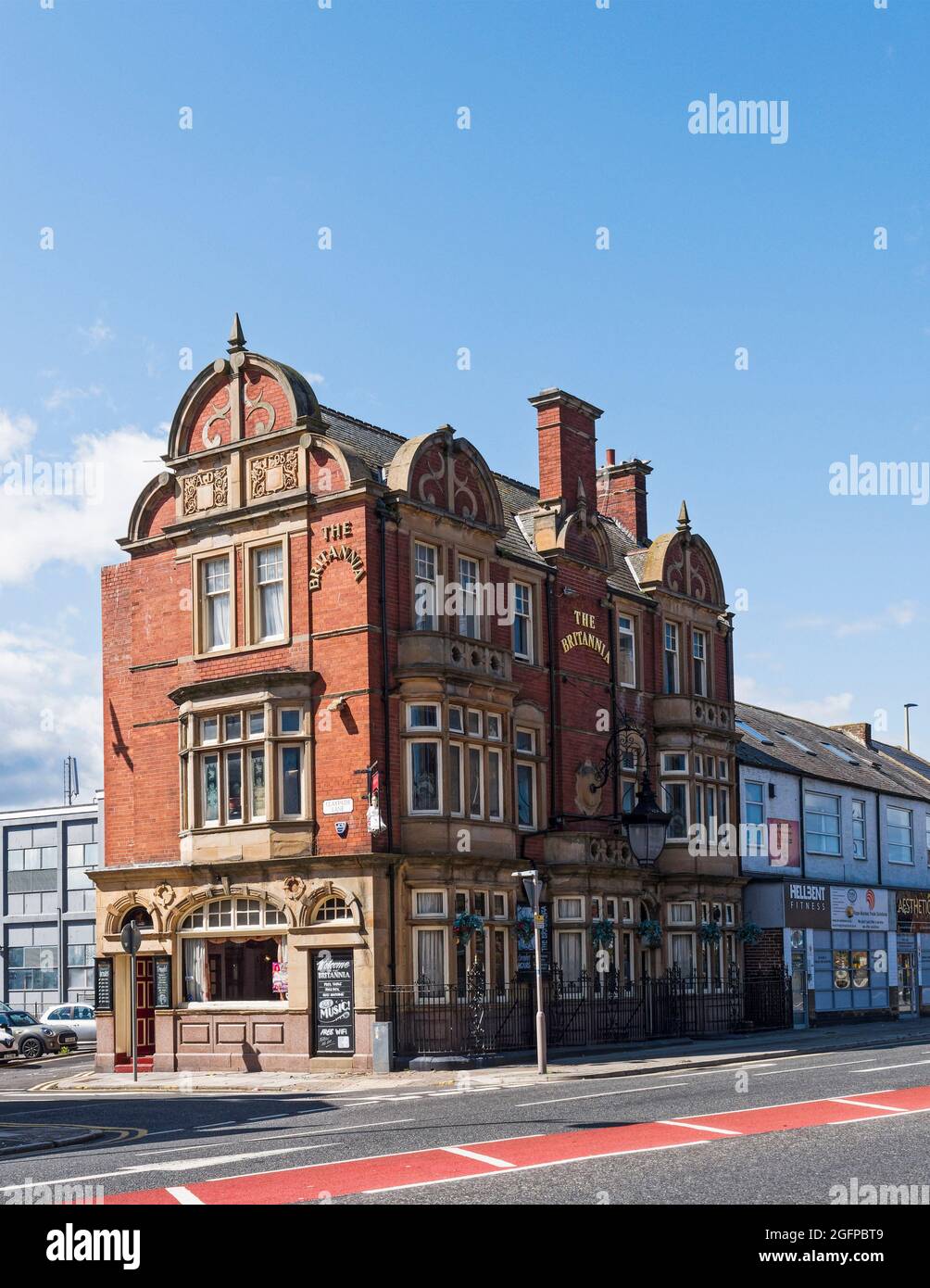Britannia public house hi-res stock photography and images - Alamy