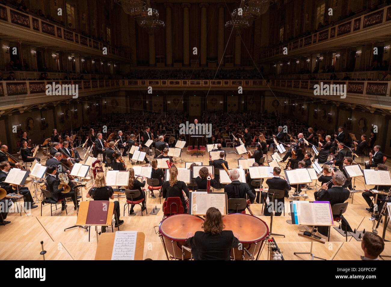 Berlin, Germany. 26th Aug, 2021. Christoph Eschenbach (M), chief ...