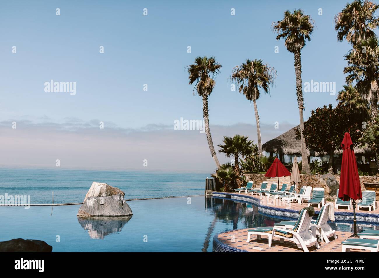 Resort on the coast of the Pacific Ocean in Baja California, Mexico ...