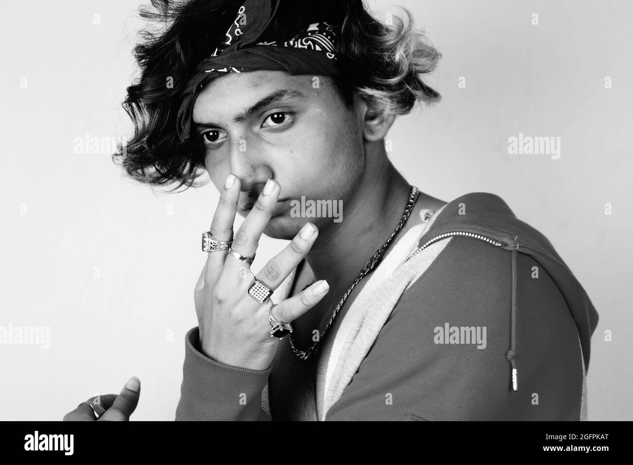 Indian man wearing jacket Black and White Stock Photos & Images - Alamy
