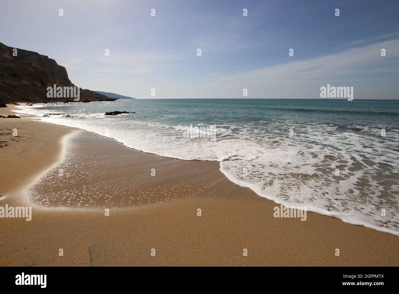 Lonly beach hi-res stock photography and images - Alamy