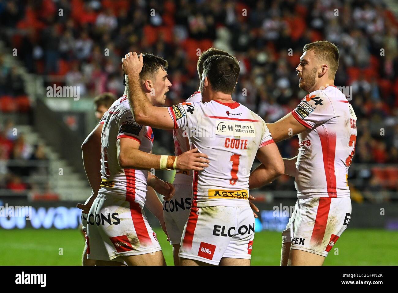 Lewis Dodd (21) of St Helens celebrates his try Stock Photo - Alamy