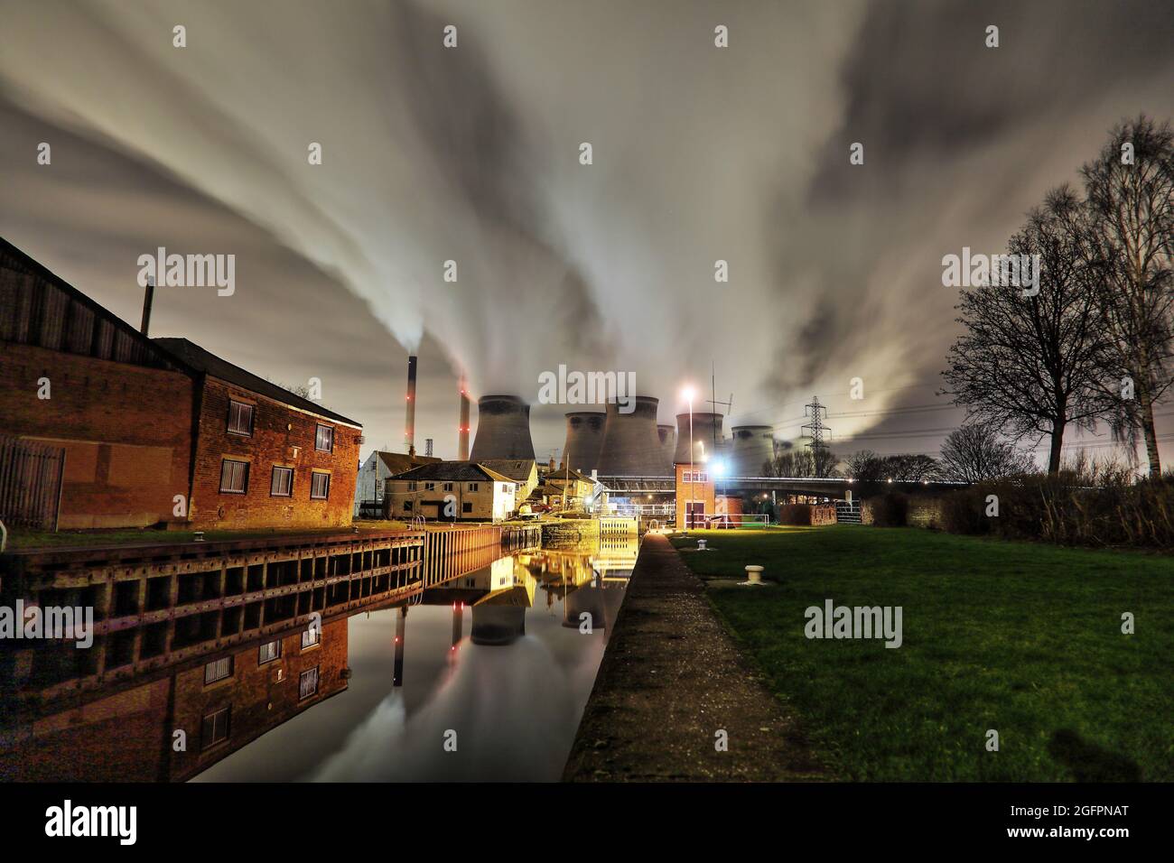 Ferrybridge Power Station before being demolished from 2019 to 2021 ...