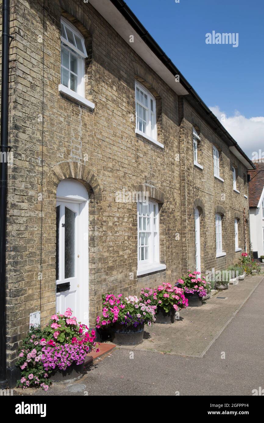 Lavenham high street historic village hi-res stock photography and ...