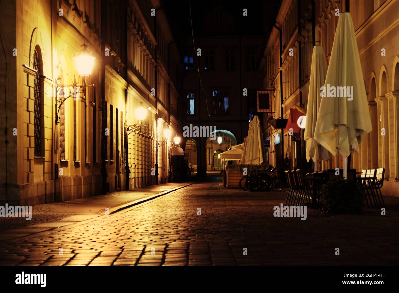 Empty city street at night time Stock Photo - Alamy