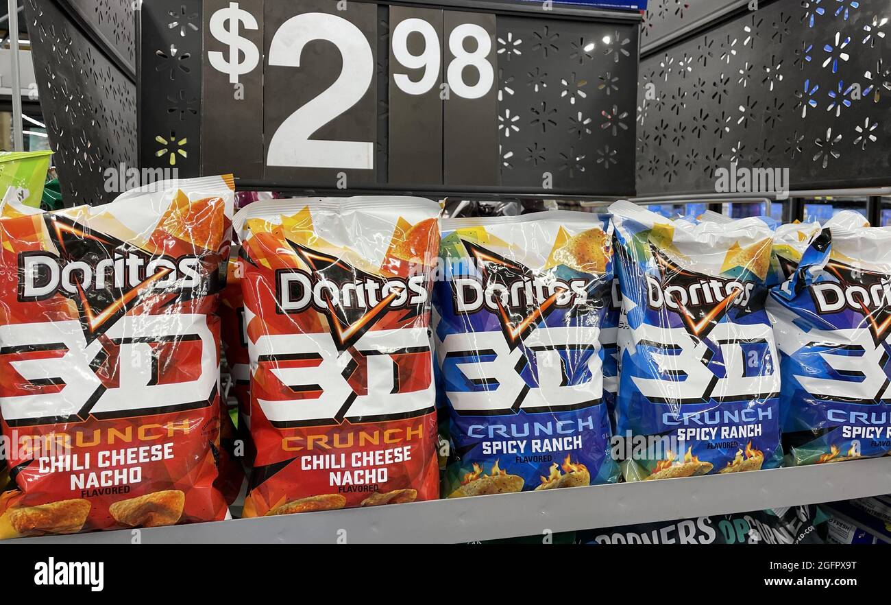 Store doritos hi-res stock photography and images - Alamy