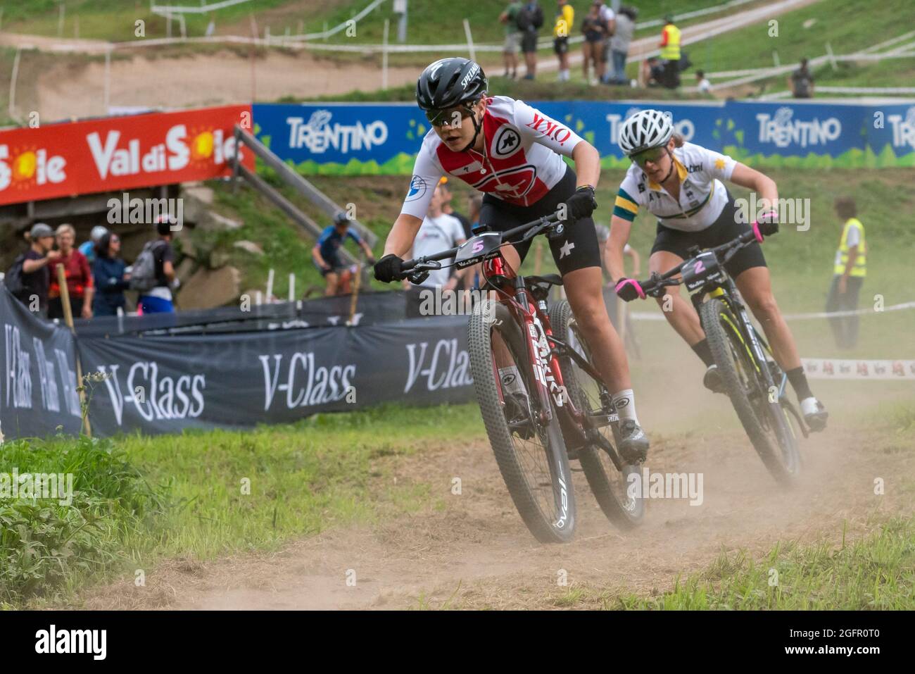 Sina frei hi-res stock photography and images - Alamy