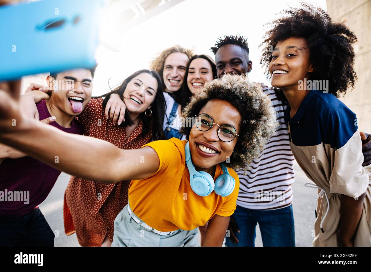 Selfie together hi-res stock photography and images - Alamy