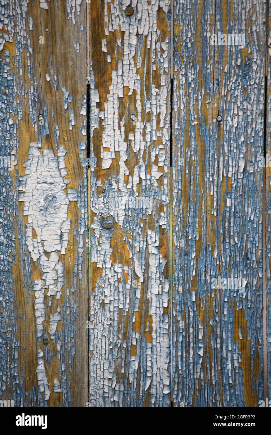 Wood peeling paint table hi-res stock photography and images - Alamy
