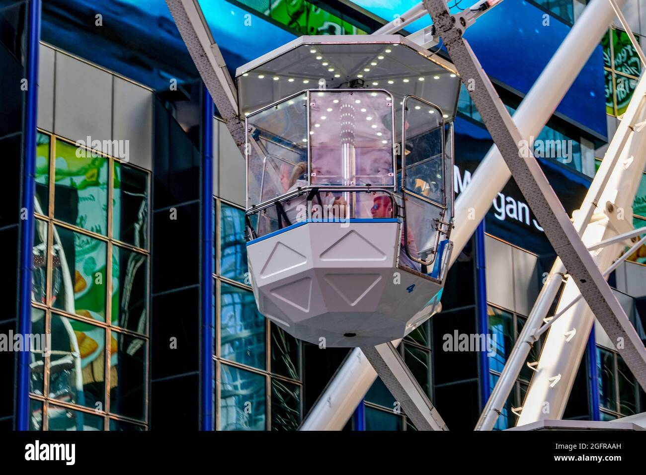 New York, New York, USA. 25th Aug, 2021. The limited time 110 ft high ...