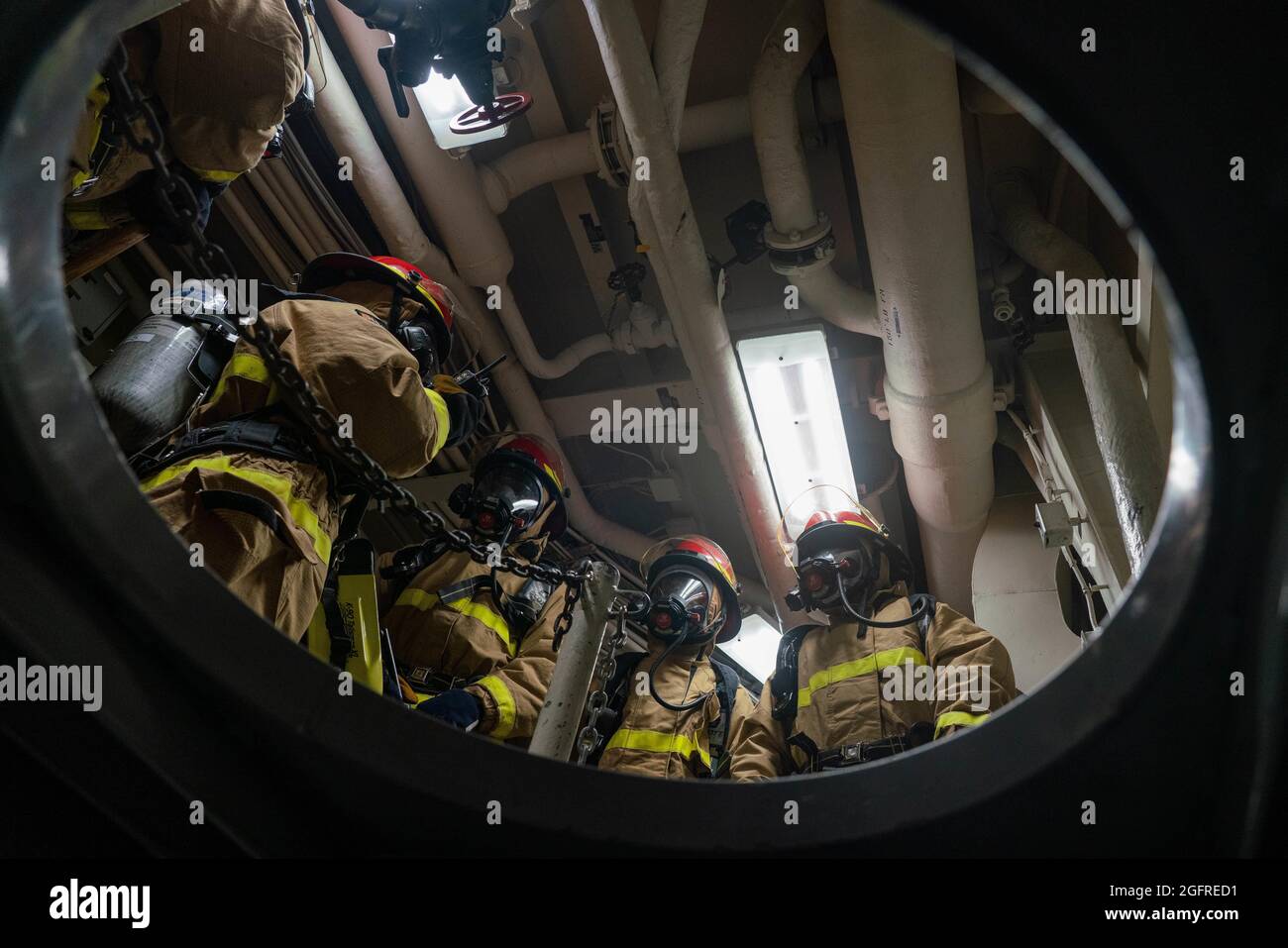 Landing gear damage hi-res stock photography and images - Alamy