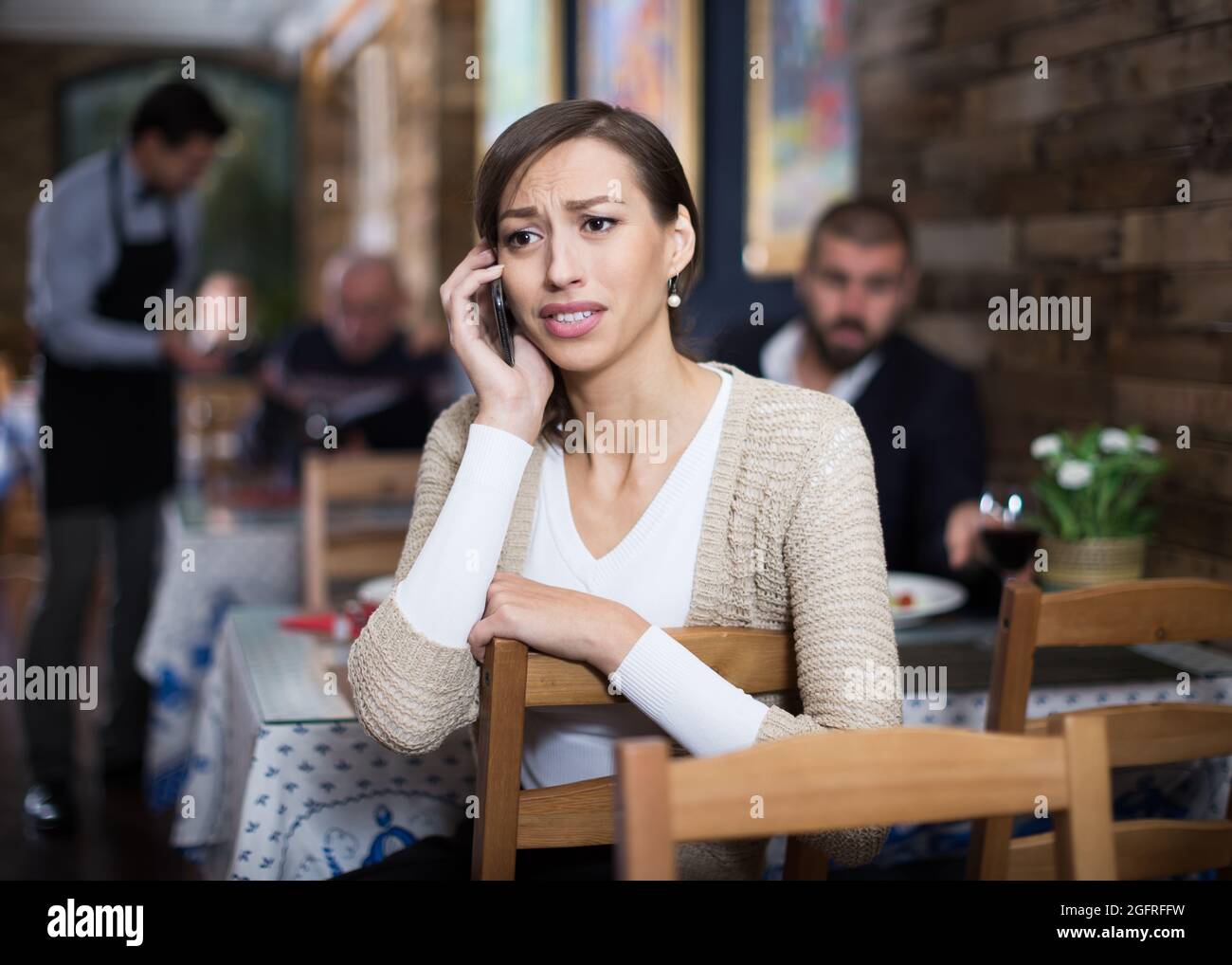 Customer restaurant upset hi-res stock photography and images - Alamy