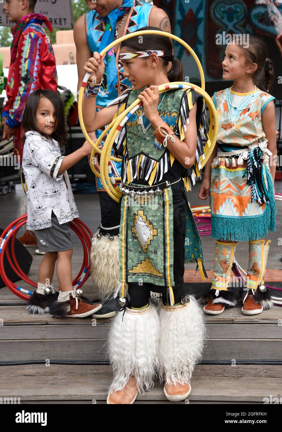 Young Native American hoop dancers prepare to perform for visitors at ...