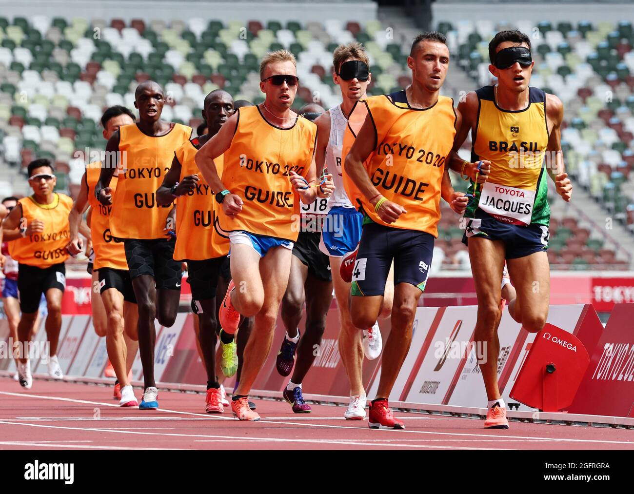 Mens 5000m t11 hi-res stock photography and images - Alamy